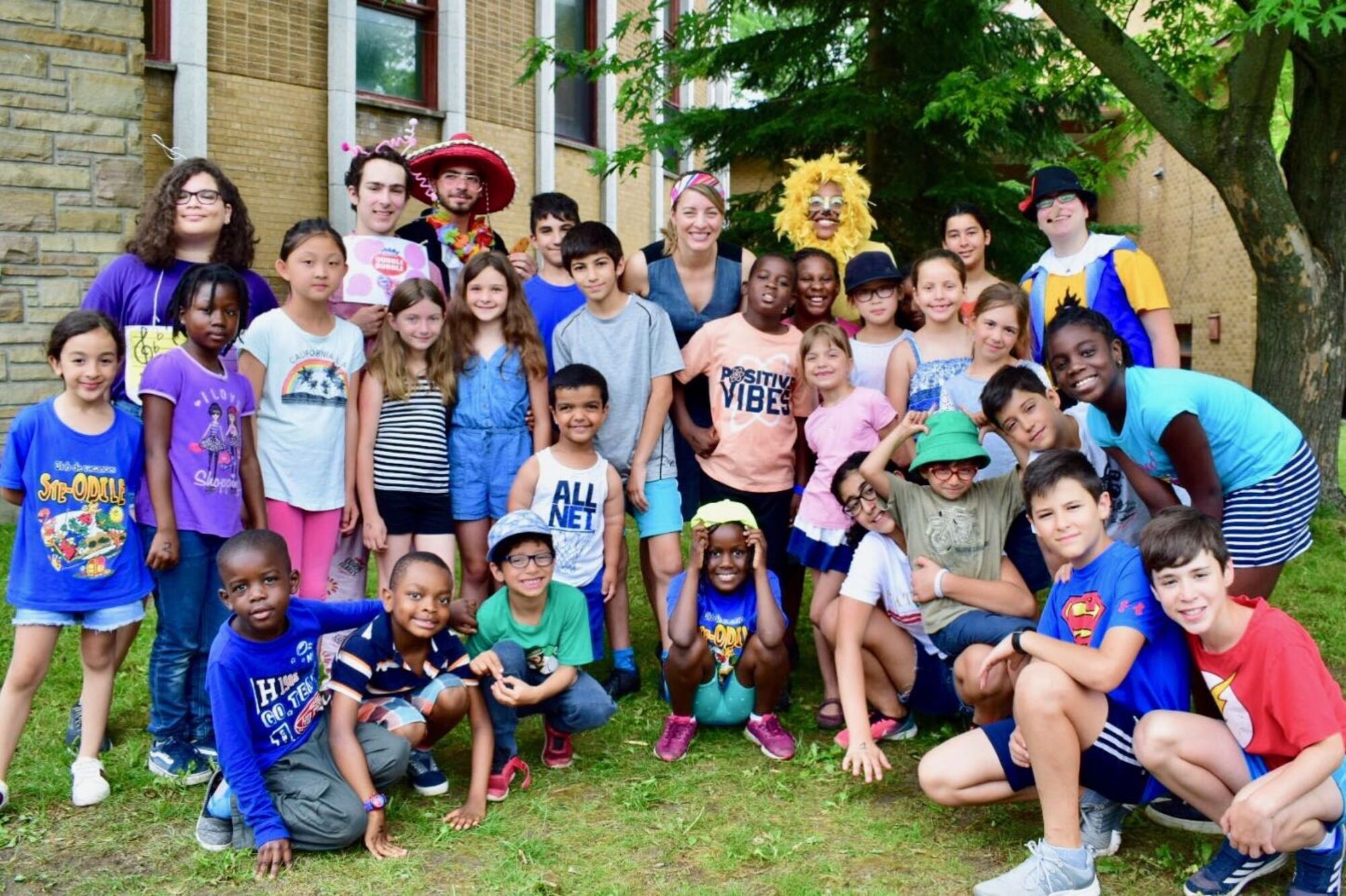 Près de 300 emplois d'été pour jeunes sur le territoire ...