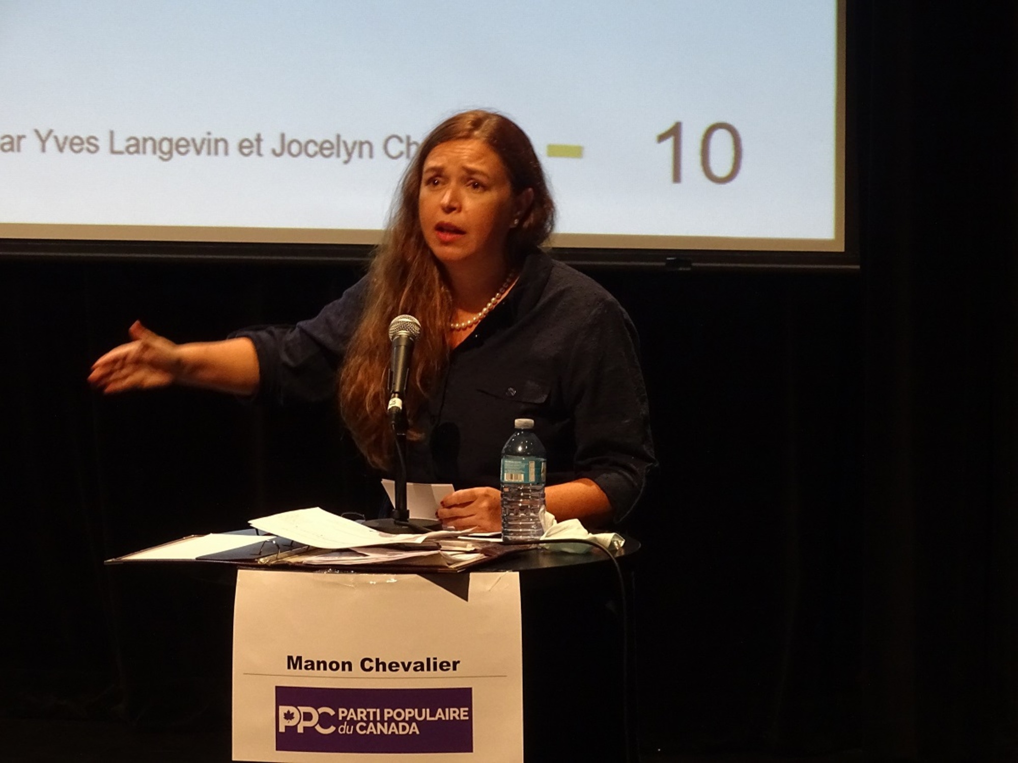 Le questionnaire électoral : Manon Chevalier répond à nos questions